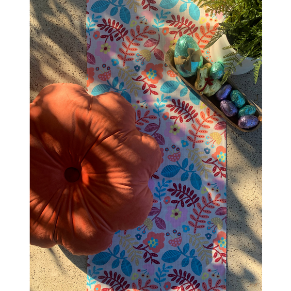 Table Runner Ella Parchment – Design Team